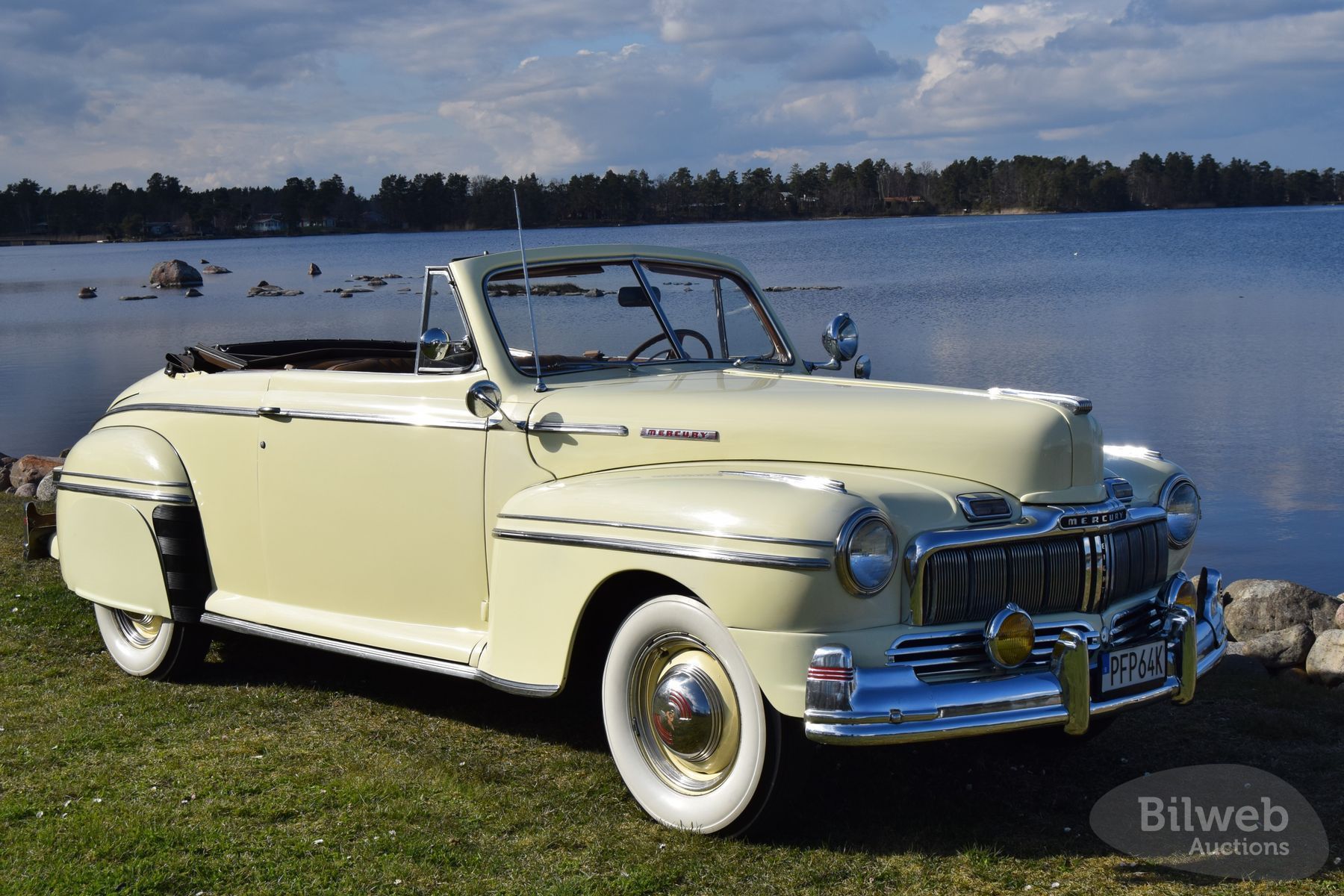 Mercury Eight Convertible V8 239 ci — 1946 på Bilweb Auctions