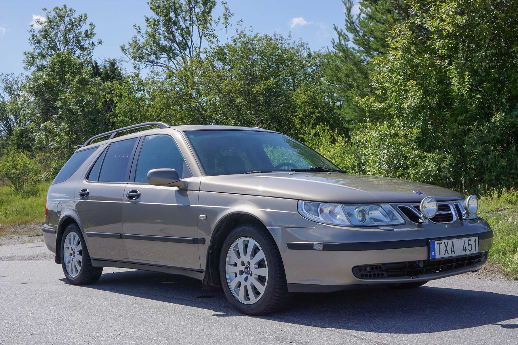SAAB 9-5 EB 59E Polis — 2003 på Bilweb Auctions