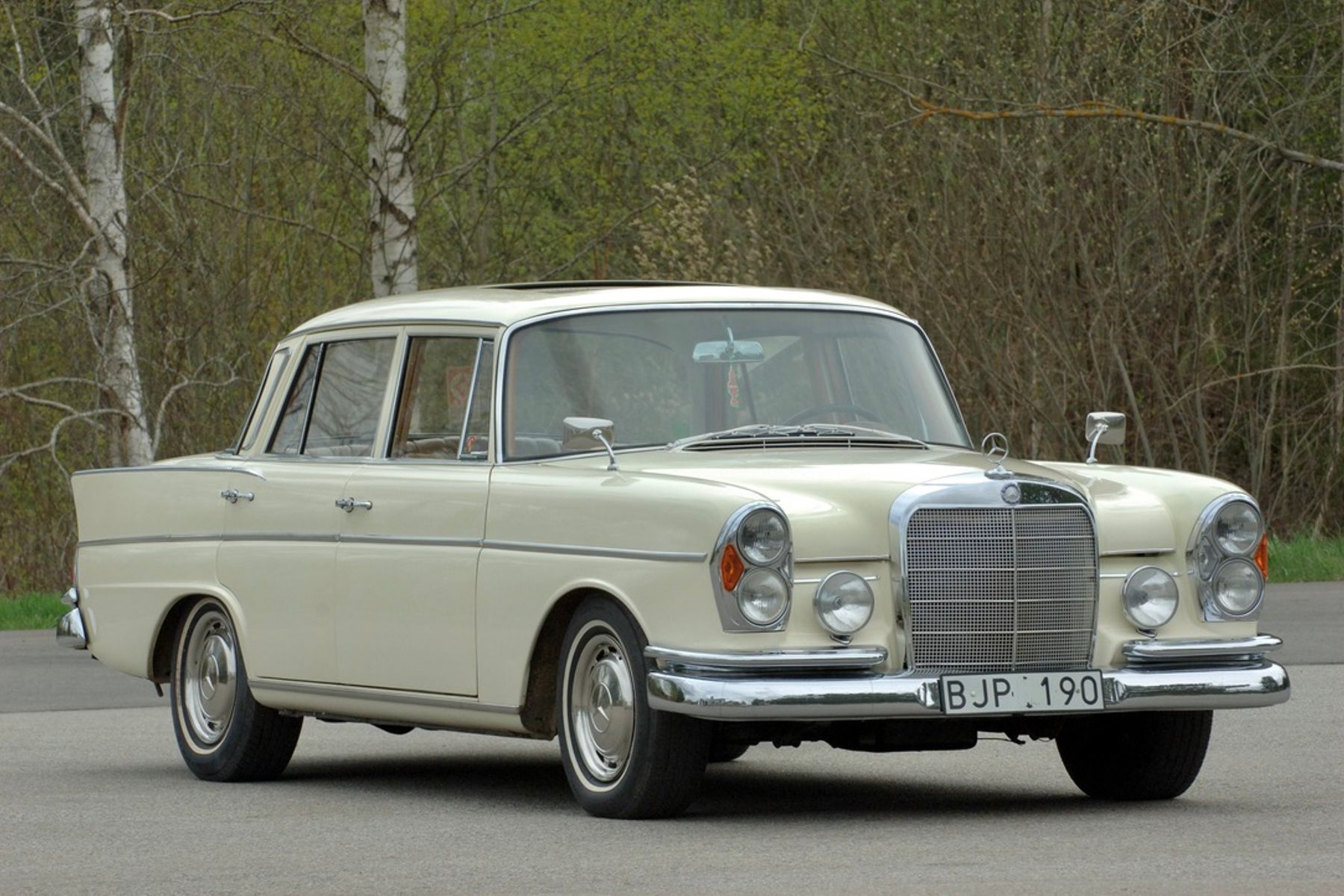 Mercedes-Benz 220 SE — 1963 on Bilweb Auctions