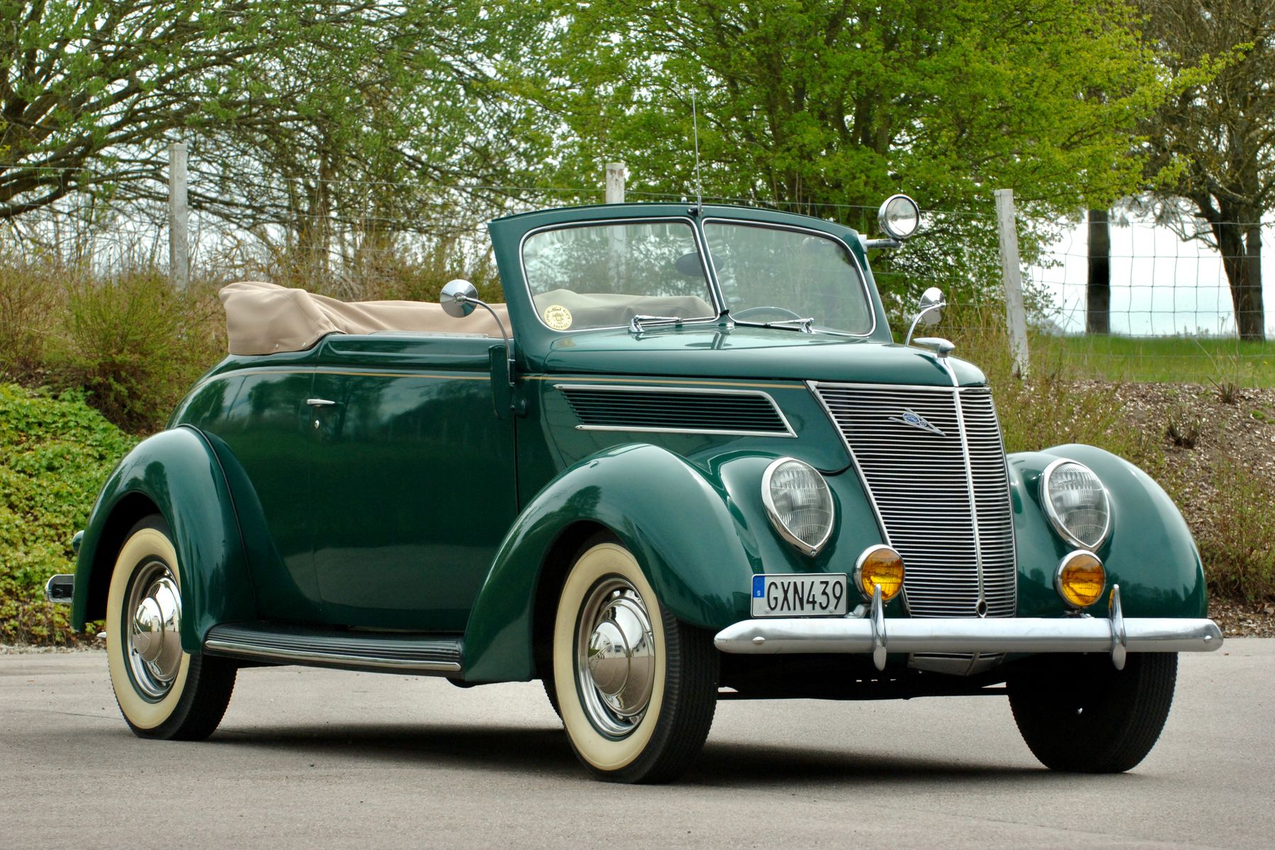Ford Model 78 Club Cabriolet 3,6 V8 — 1937 på Bilweb Auctions