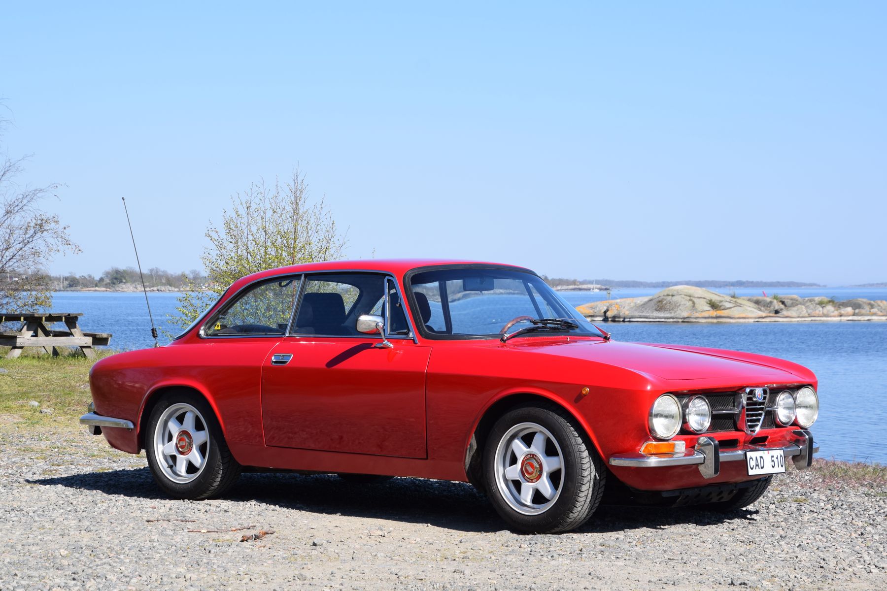 Alfa Romeo Giulia 1750 GT Veloce 4 cyl — 1971 på Bilweb Auctions