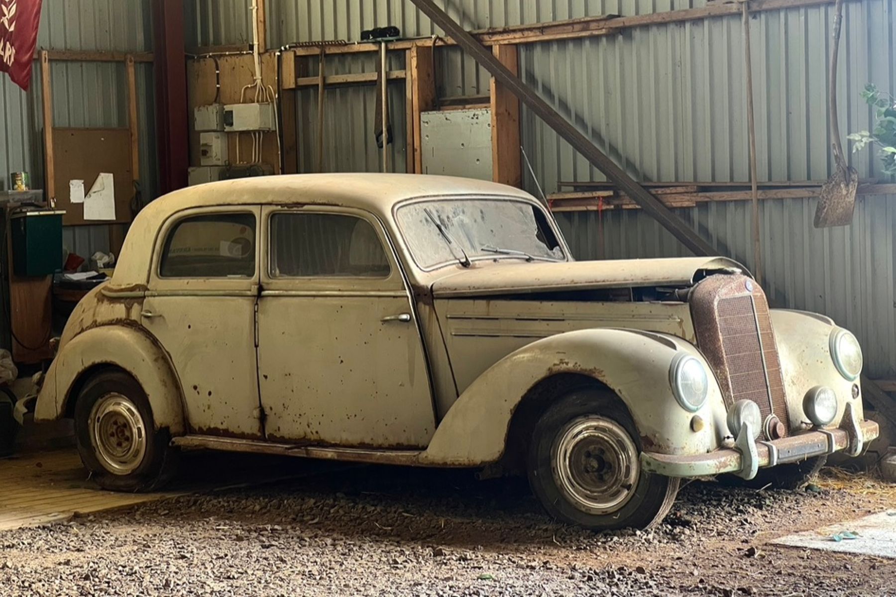 Mercedes-Benz 220 W187 — 1953 på Bilweb Auctions
