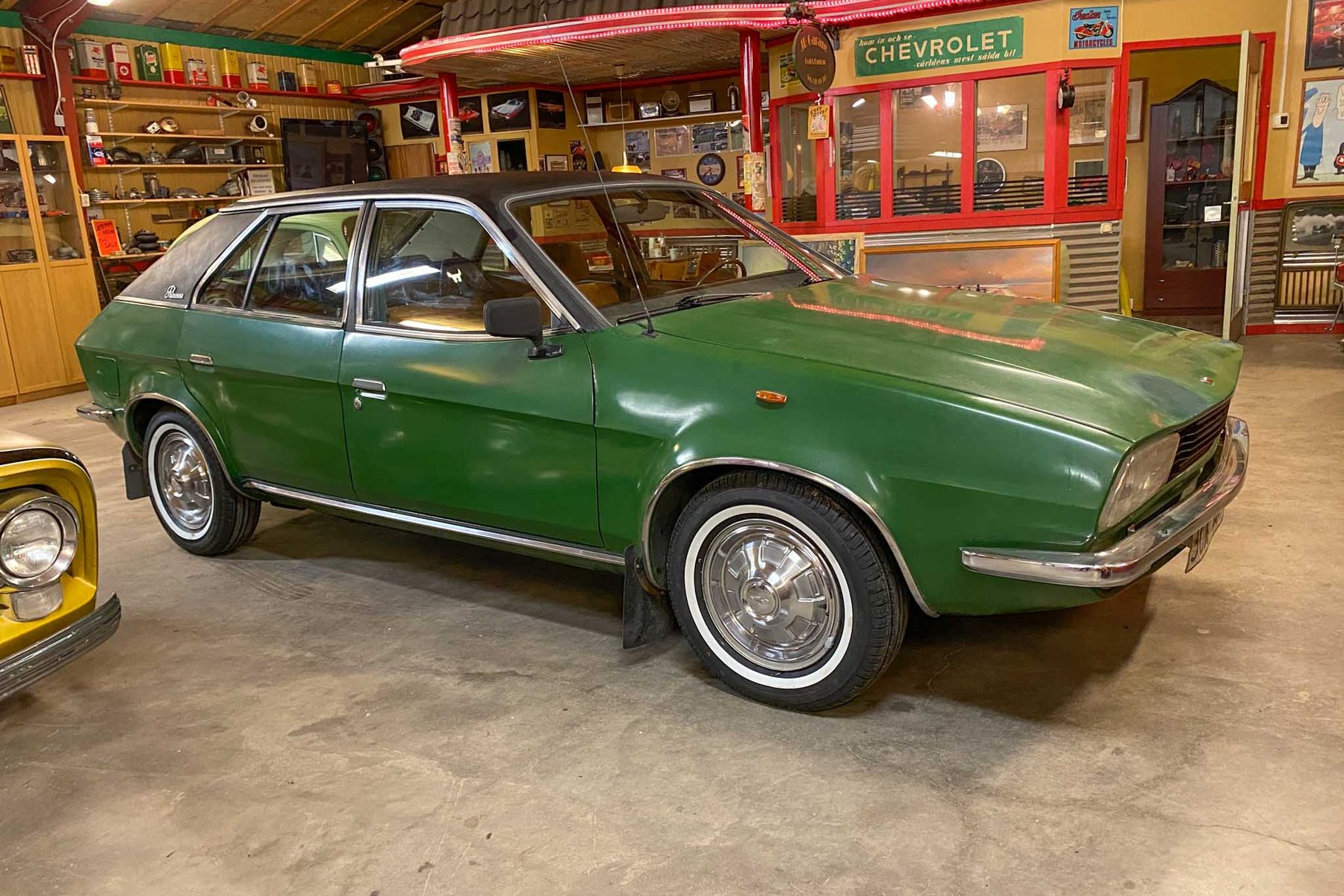 Leyland Princess 1800 HL — 1975 på Bilweb Auctions