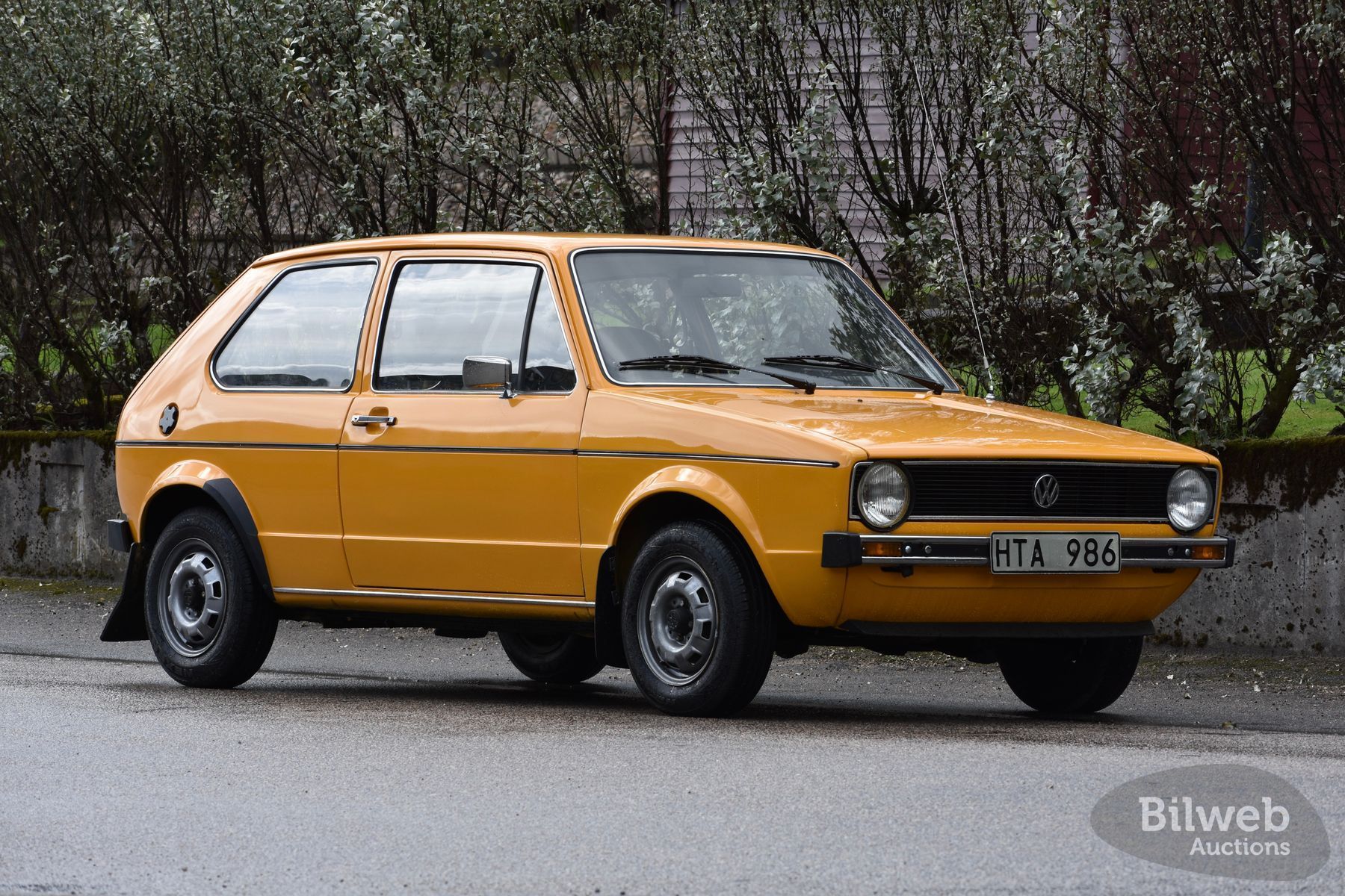Volkswagen Golf L 1100 cc — 1975 på Bilweb Auctions