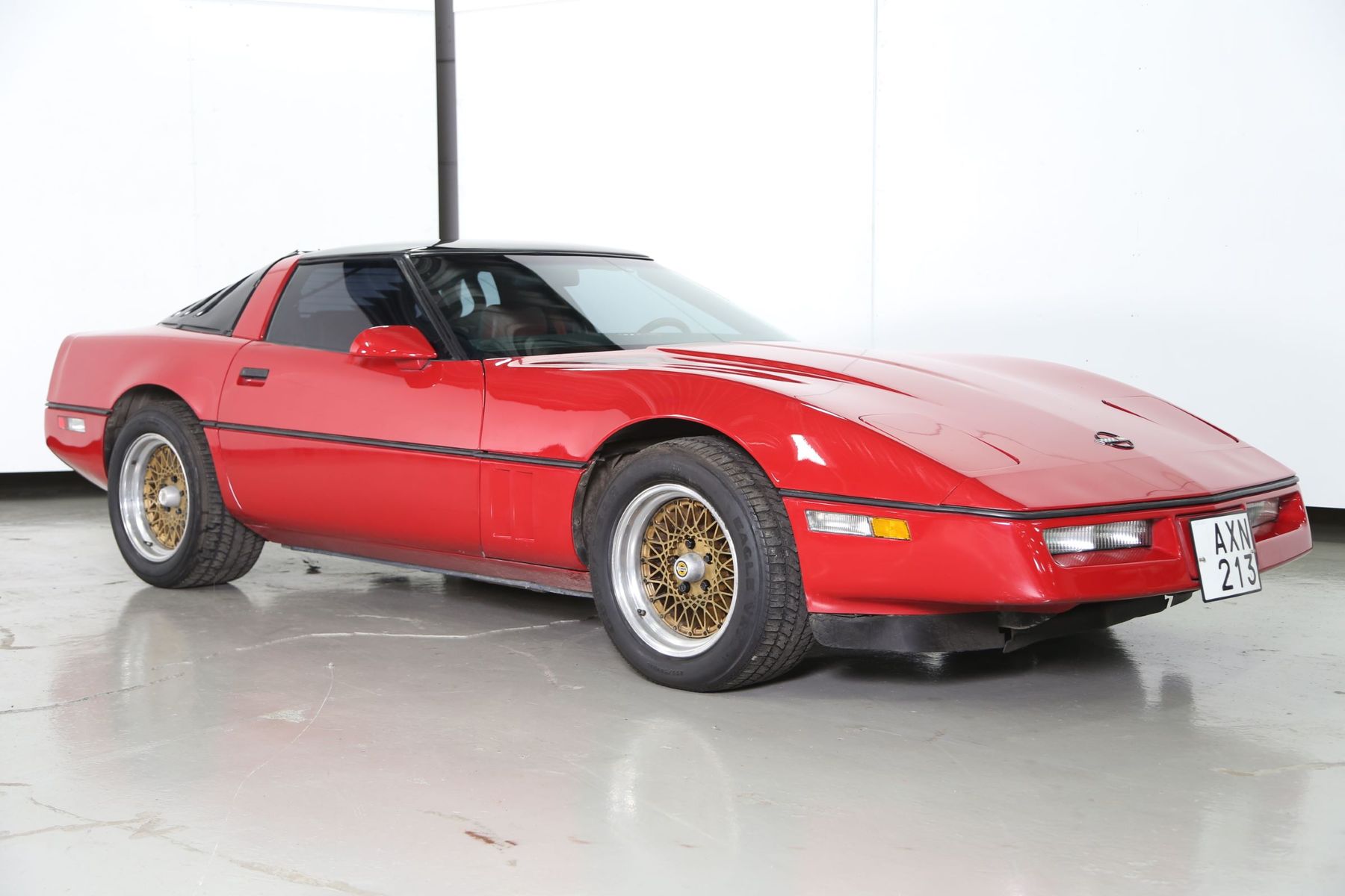 Chevrolet Corvette C4 V8 — 1984 on Bilweb Auctions