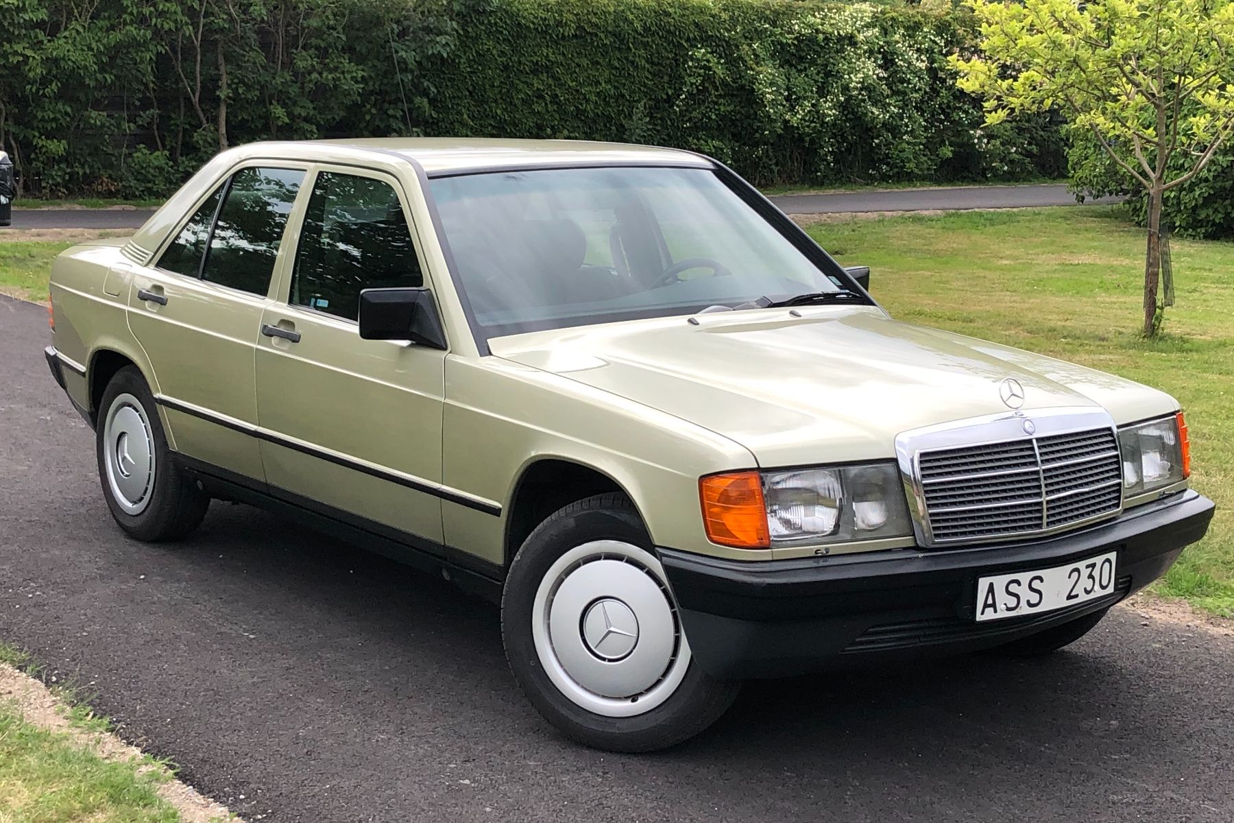 Mercedes-Benz 190 — 1985 på Bilweb Auctions