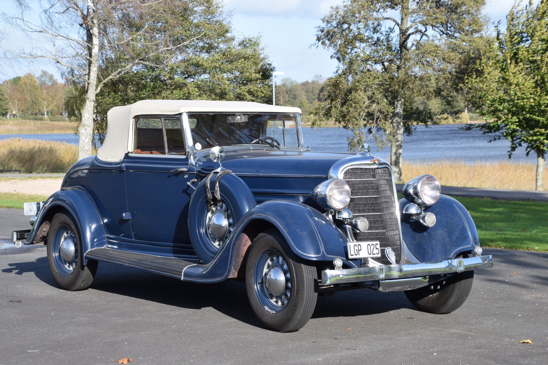 Dodge DeLuxe Six Convertible Coupé 6 cyl 3,6 L — 1934 på Bilweb Auctions