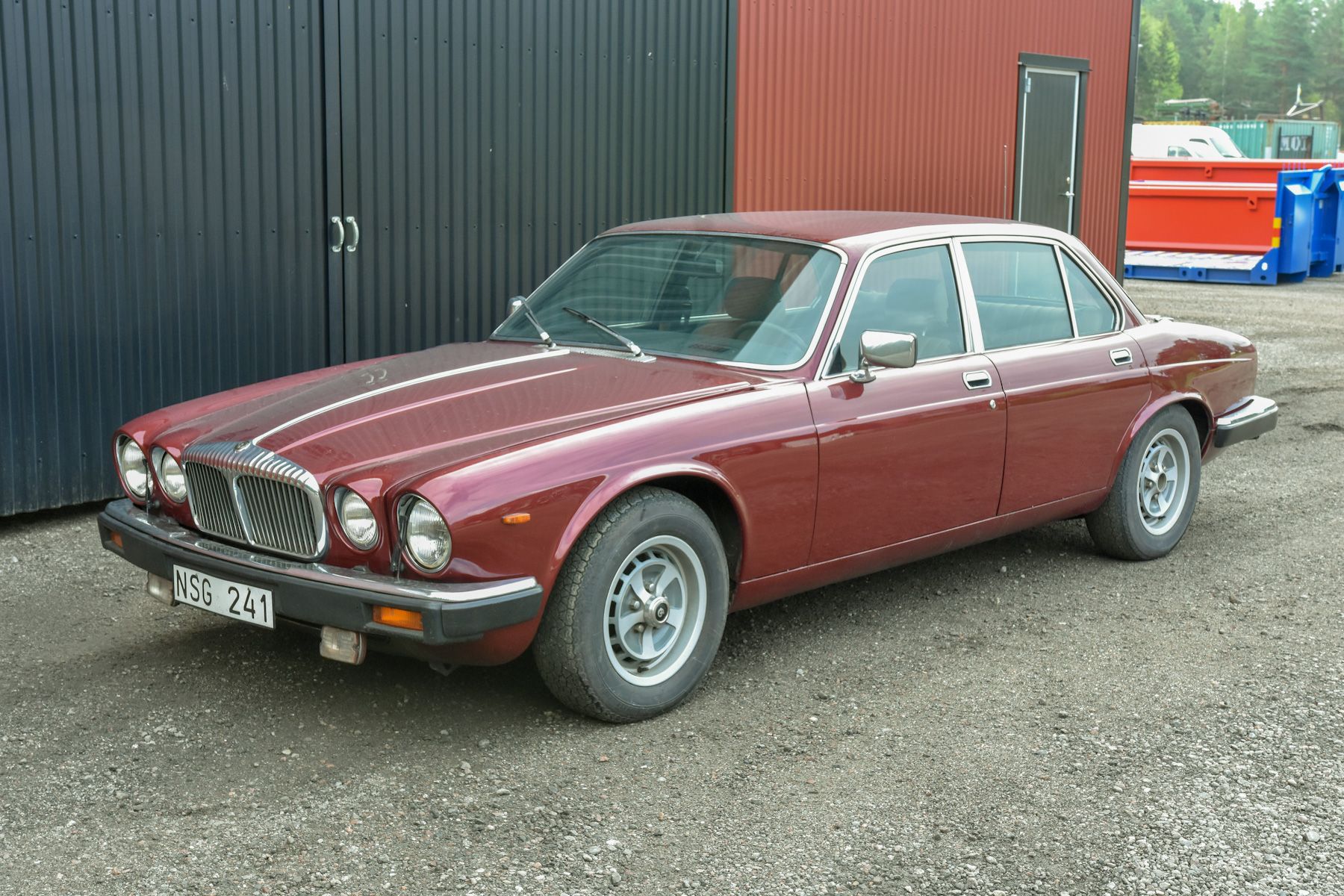 Daimler Double Six V12 — 1981 on Bilweb Auctions