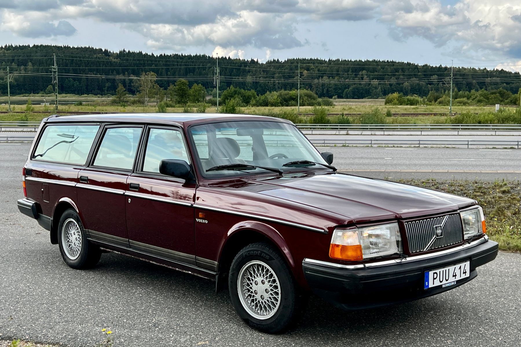 Volvo 245 Classic #21, B230 — 1993 on Bilweb Auctions