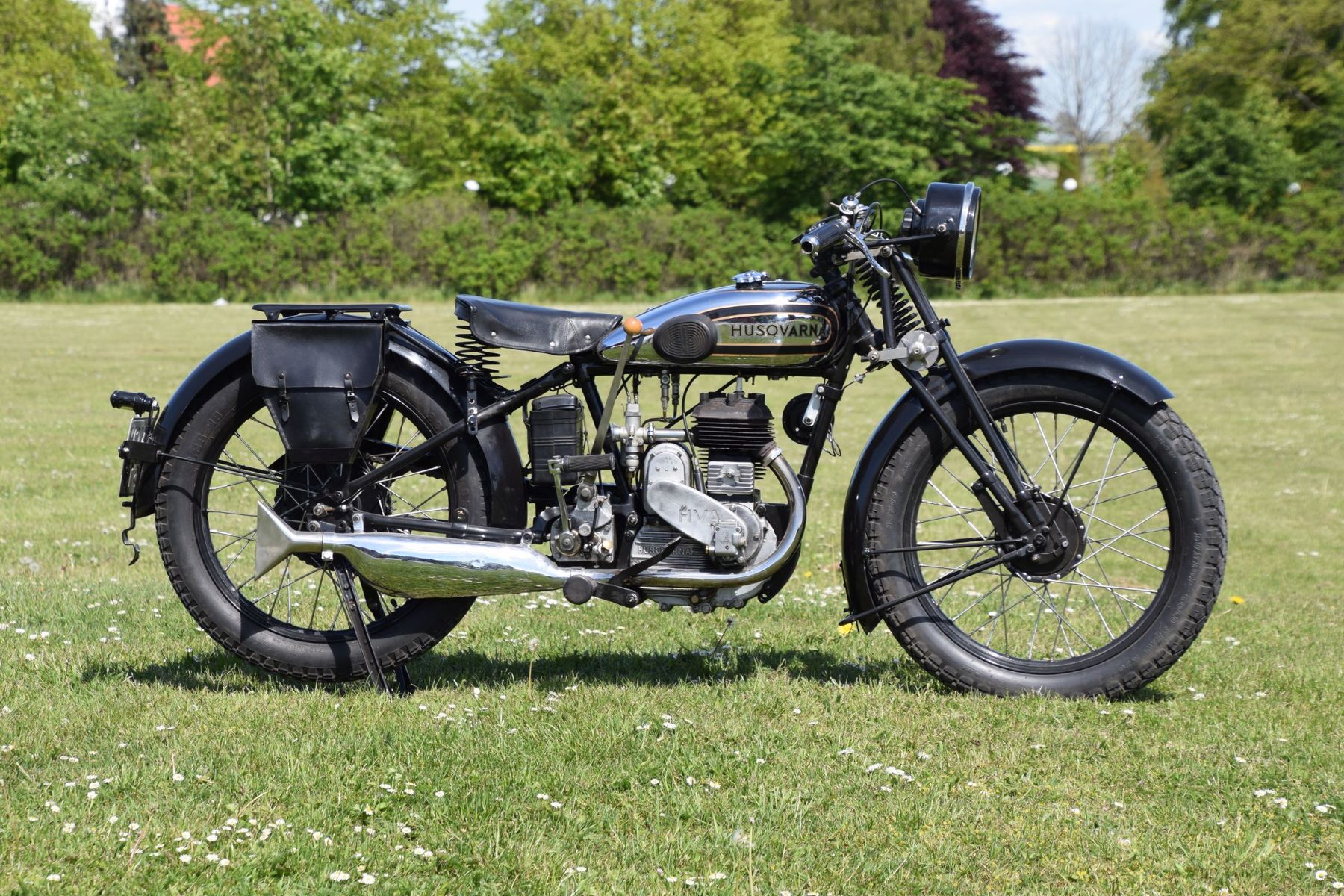 Husqvarna 35 SV 348cc 1 Cylinder 4 Stroke — 1931 on Bilweb Auctions