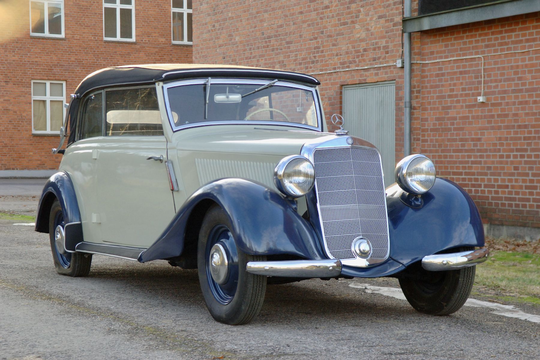 Mercedes-Benz 170b cabriolet W136 — 1939 on Bilweb Auctions