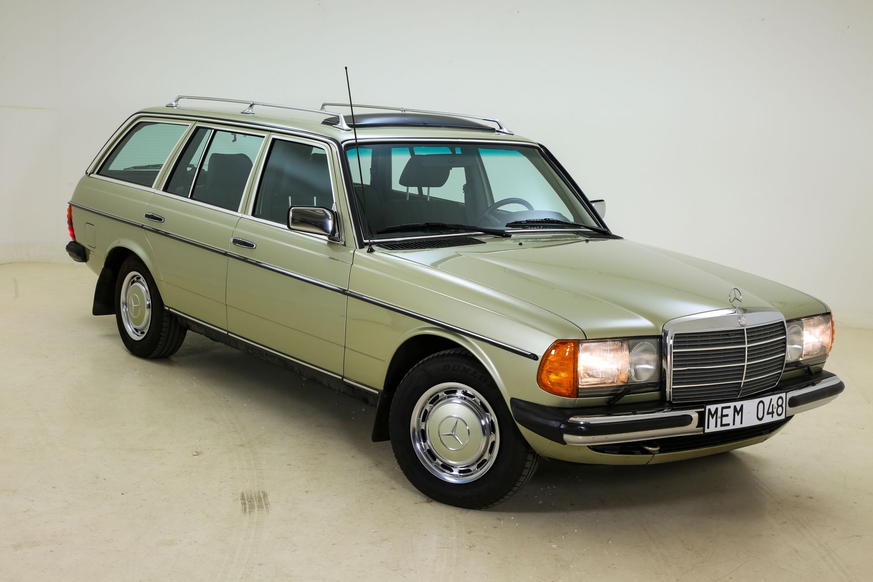 Mercedes-Benz 200T 4 Cylinder — 1986 on Bilweb Auctions