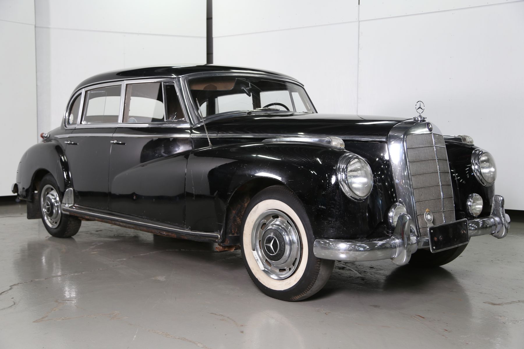 Mercedes-Benz 300 Adenauer — 1955 på Bilweb Auctions