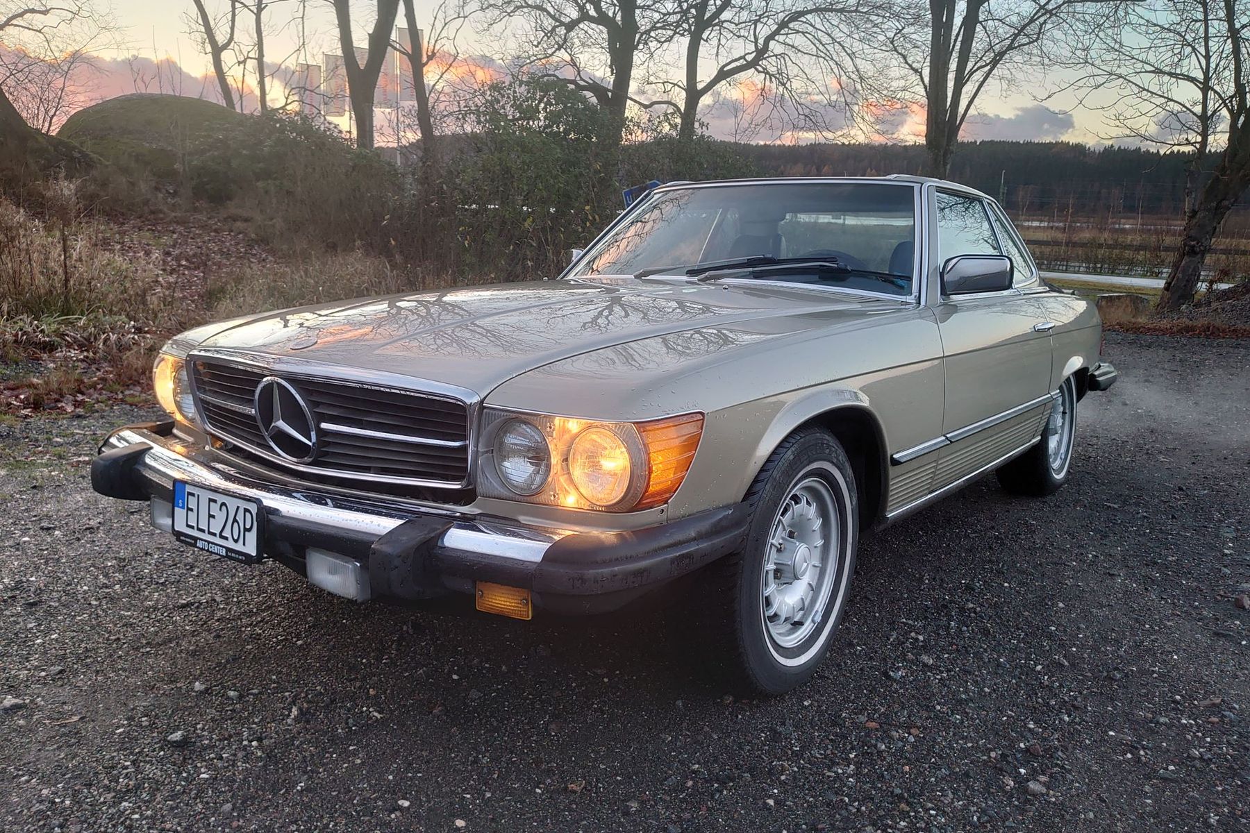 Mercedes-Benz 380 SL V8 Cabriolet — 1985 bei Bilweb Auctions