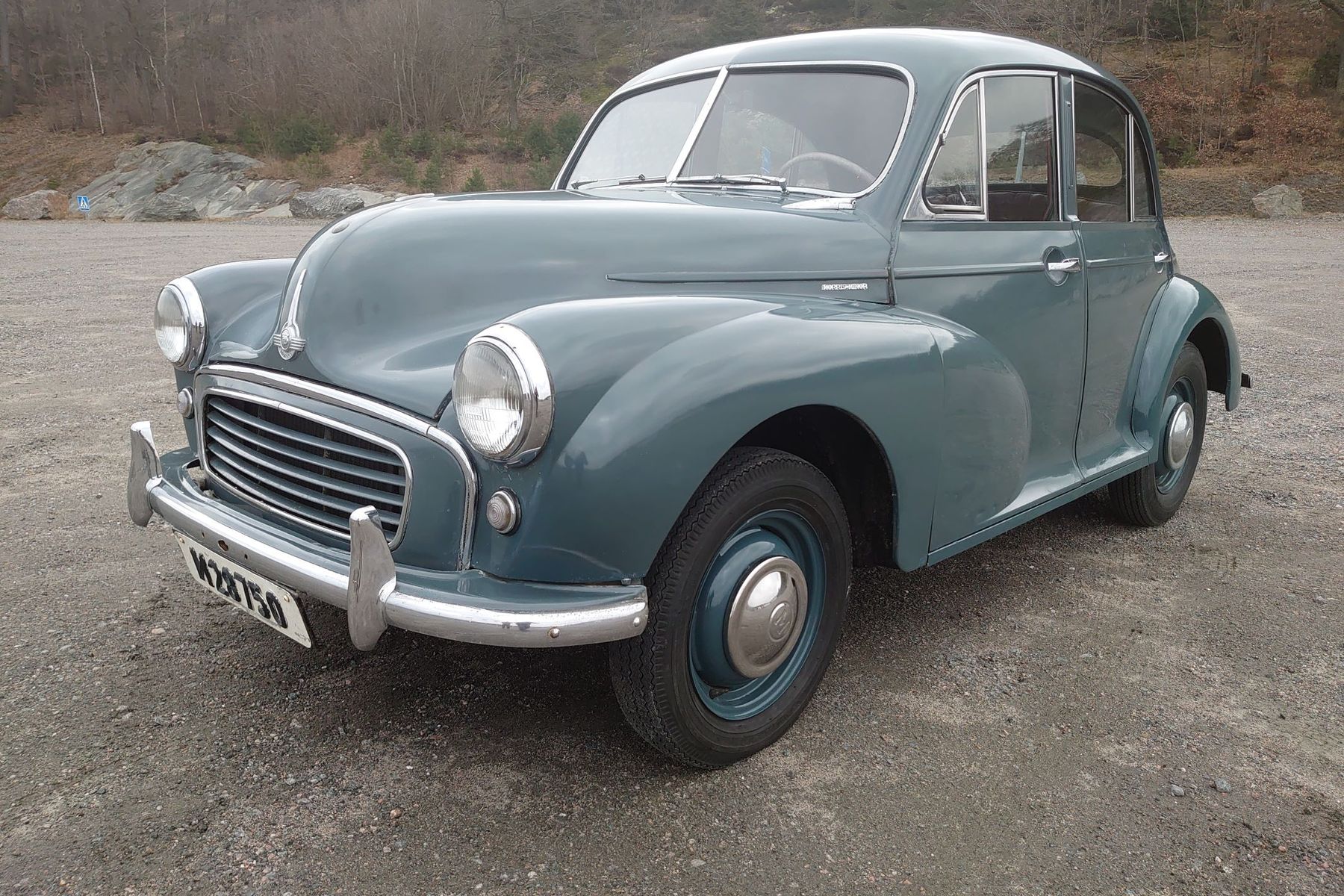 Morris Minor four-door saloon "Splitscreen" — 1955 på Bilweb Auctions