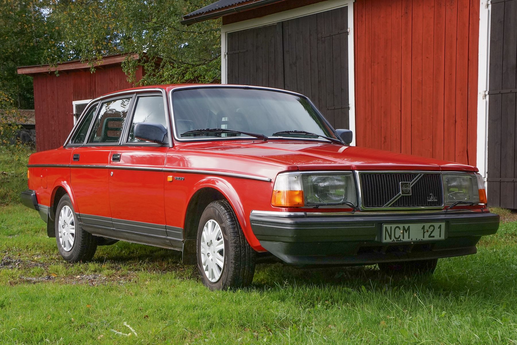 Volvo 240 B230F — 1988 på Bilweb Auctions