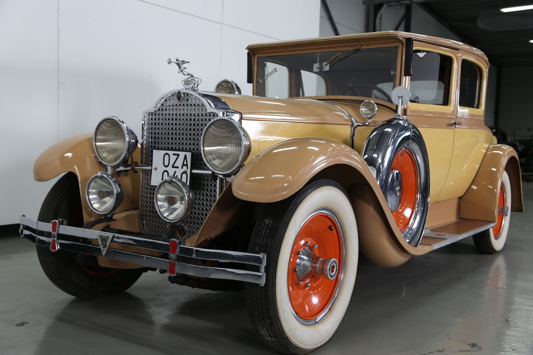 Packard 645 Dietrich Coupe Rak 8 — 1929 på Bilweb Auctions