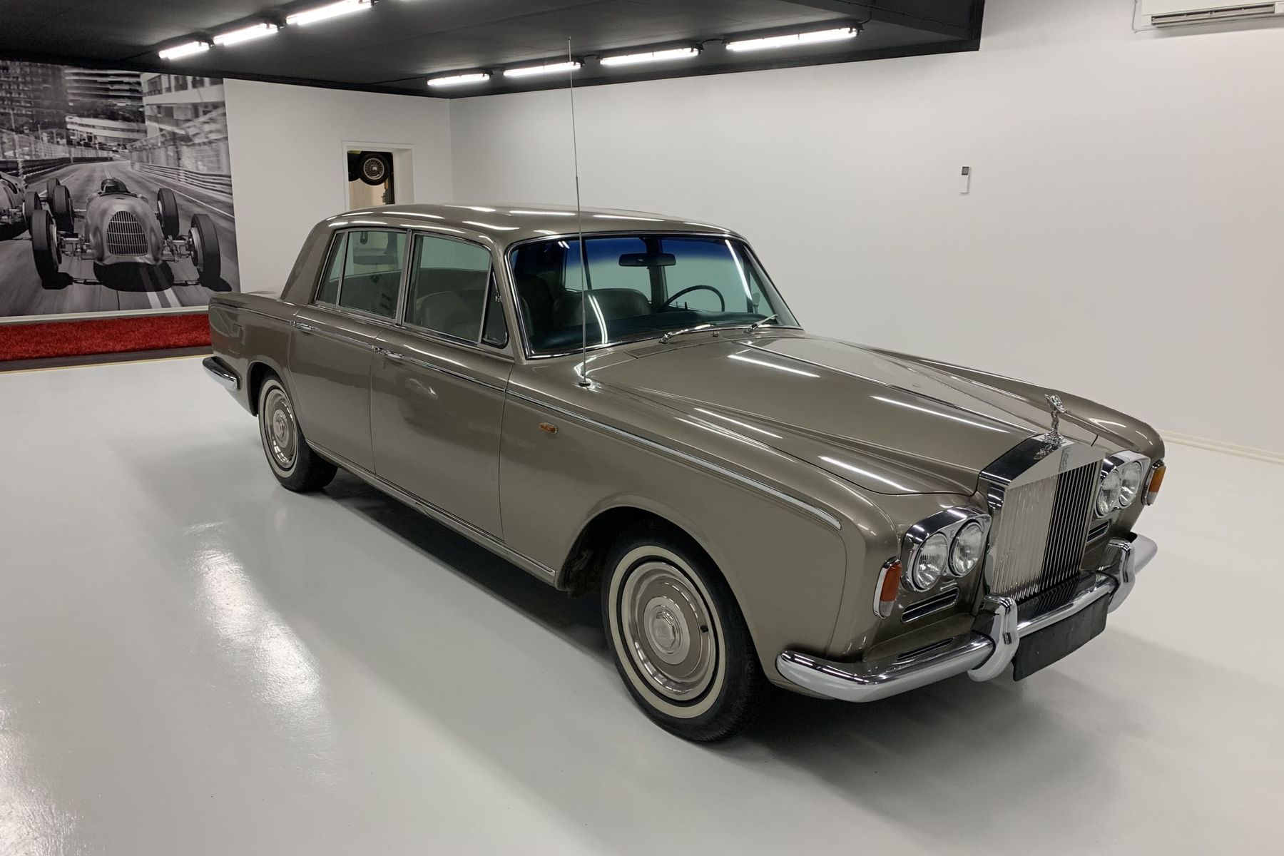 Rolls Royce Silver Shadow 6.2 V8 — 1967 på Bilweb Auctions