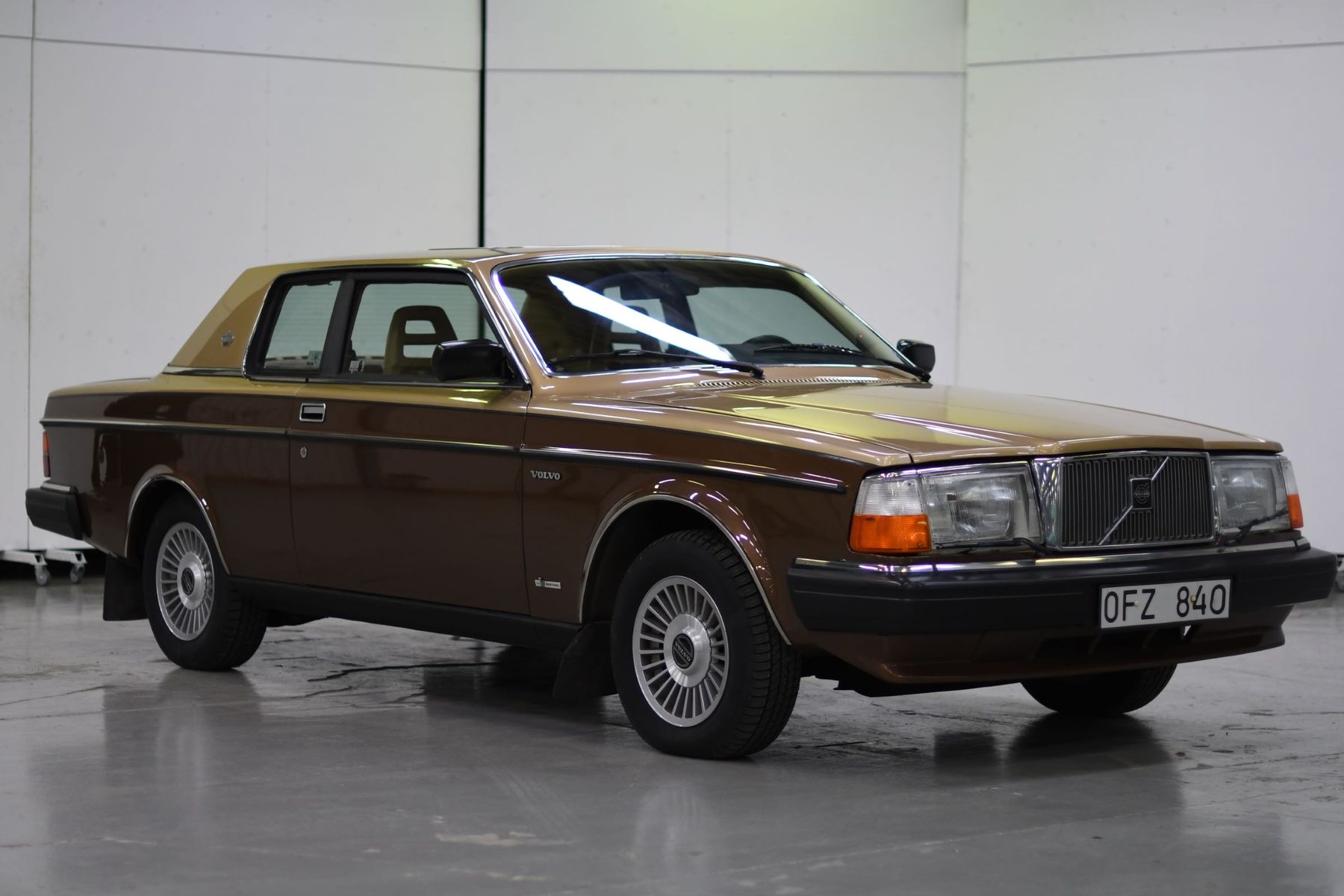 Volvo 262C Bertone V6 — 1981 på Bilweb Auctions