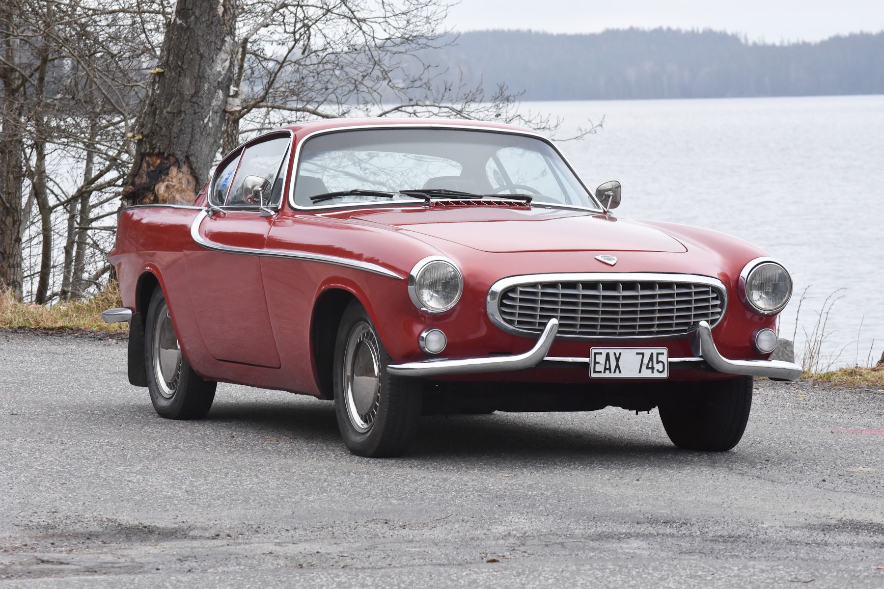 Volvo P1800 "Jensen" B18 — 1961 på Bilweb Auctions
