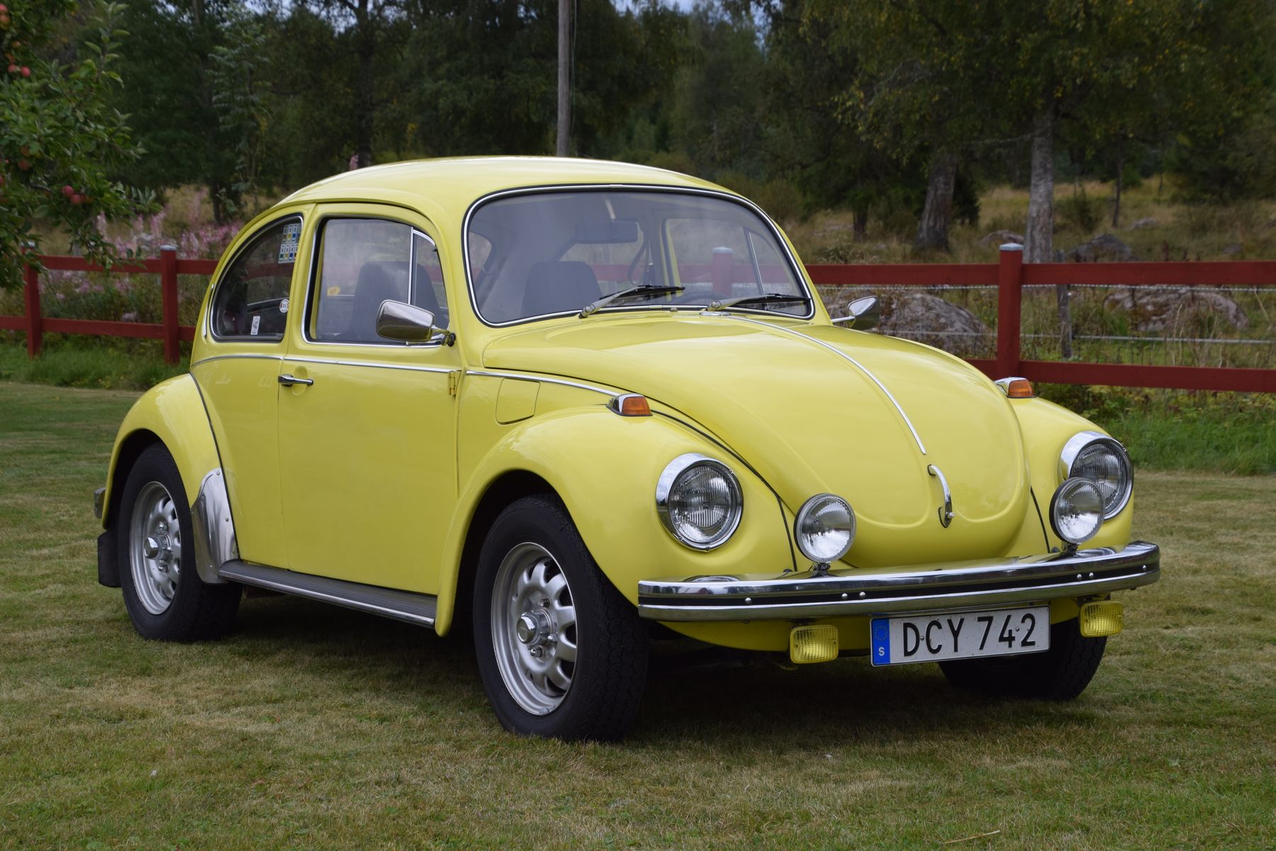 Volkswagen Typ 1 Bubbla 1302 Jubileum — 1972 på Bilweb Auctions